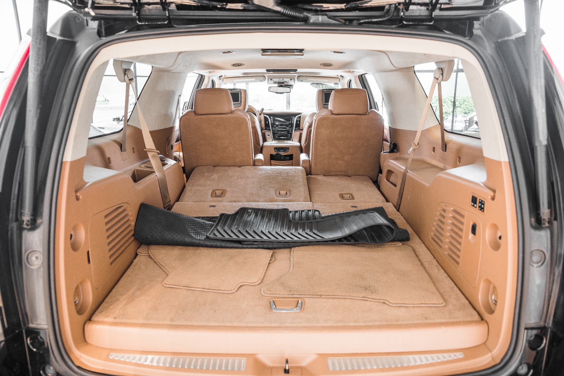 Cadillac Escalade Esv Trunk