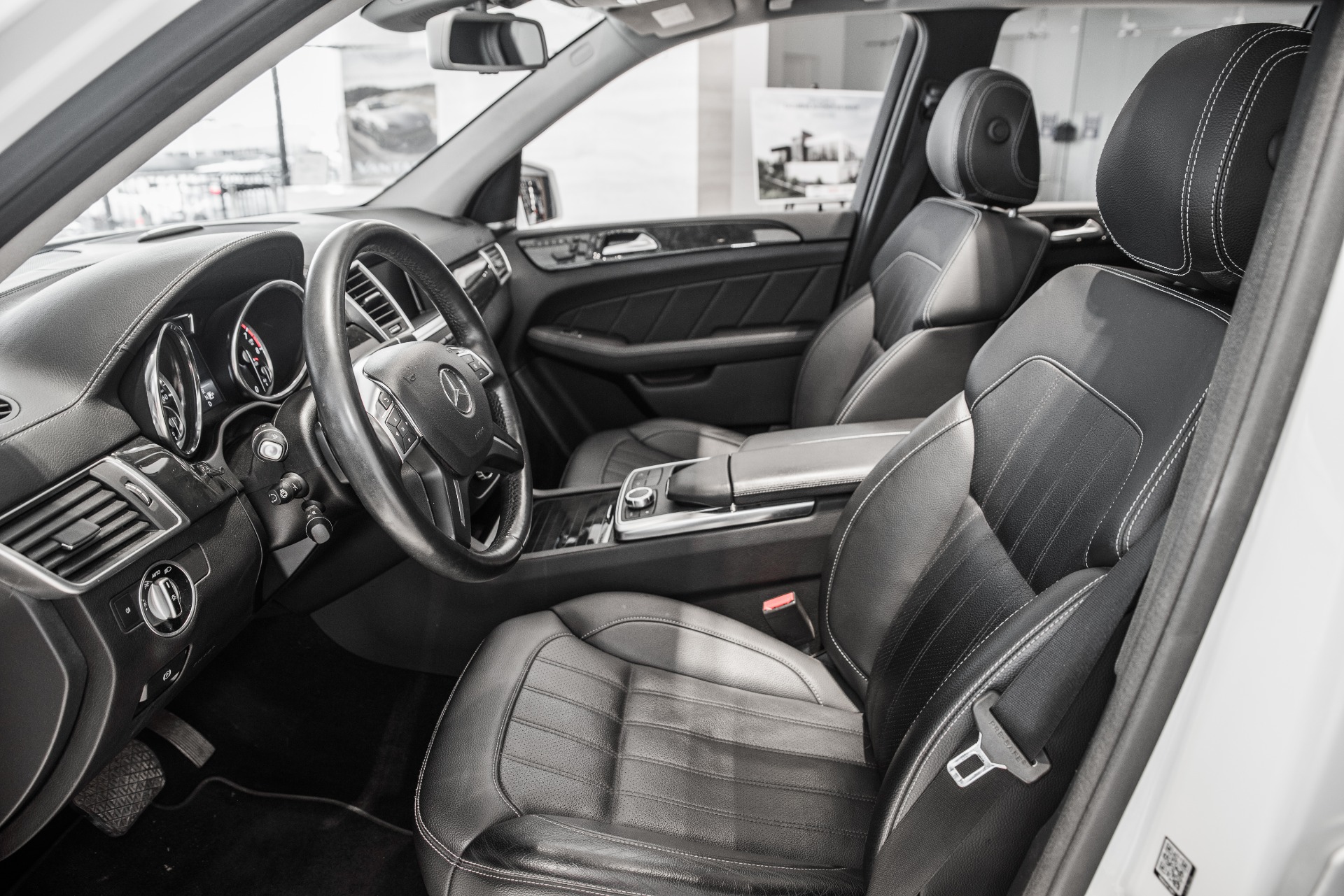 Black Mercedes Gl450 Interior