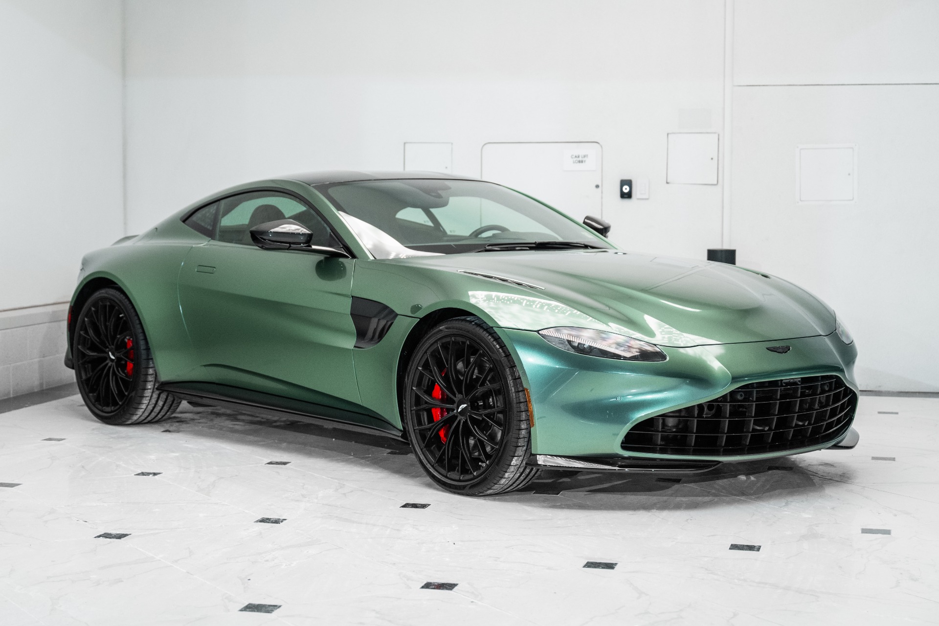Used 2023 Aston Martin Vantage V8 COUPE For Sale ($162,995) | Exclusive ...