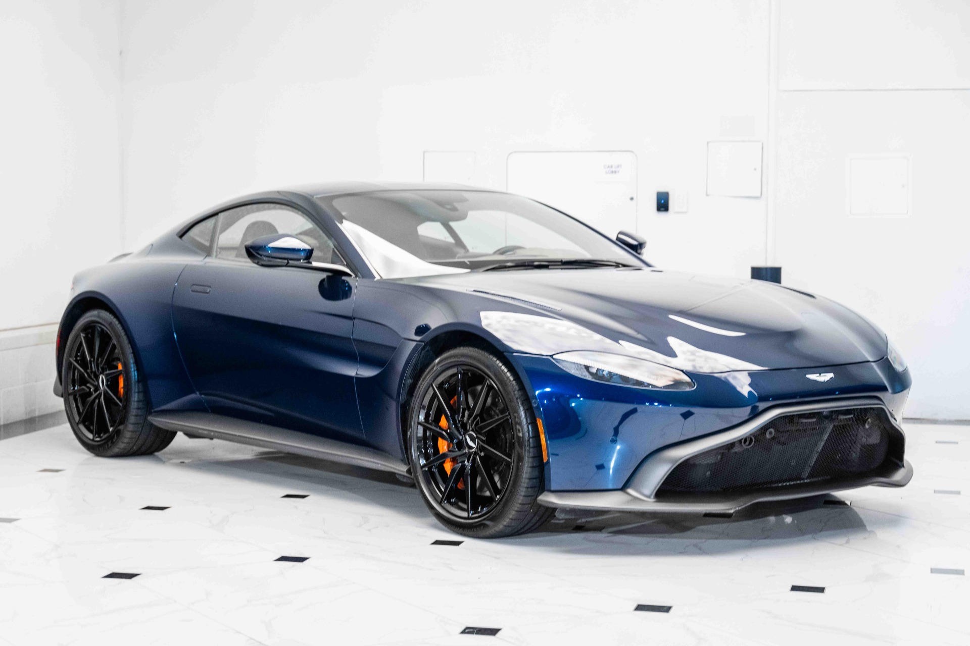Used 2020 Aston Martin Vantage V8 COUPE For Sale ($119,995) | Exclusive ...