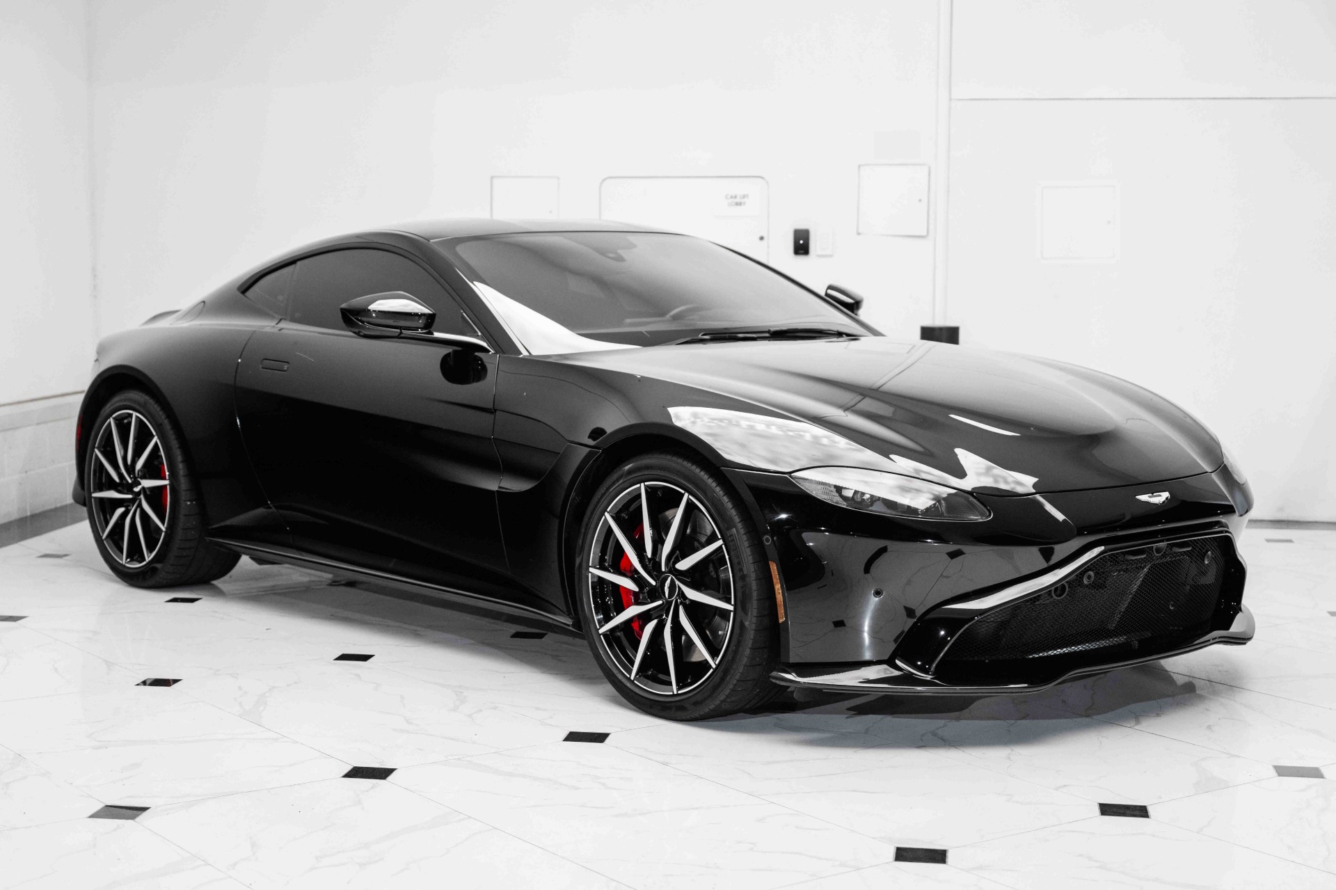 Used 2020 Aston Martin Vantage V8 COUPE For Sale (Sold) | Exclusive ...